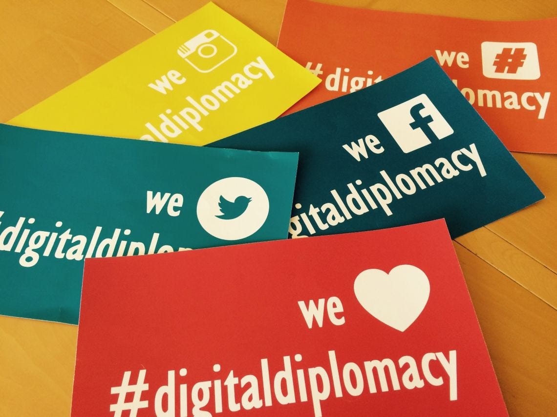Top 10 digital diplomacy moments on Twitter in 2016 | by Andreas Sandre ...