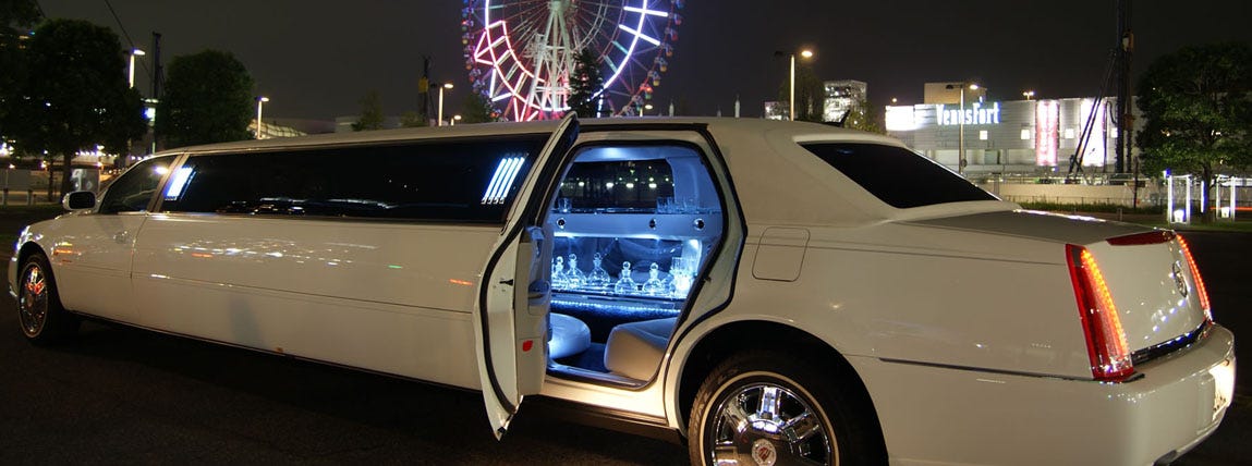 Four Easy Tips for the Best Prom Limo Rental Experience in Los Angeles ...