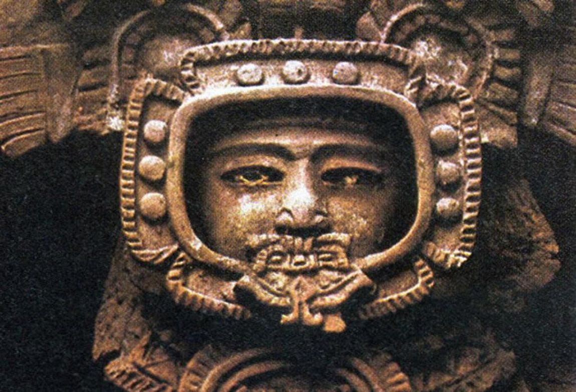 Does The 3,000-Year-Old Statue Depict An Ancient Astronaut? | by Mark ...