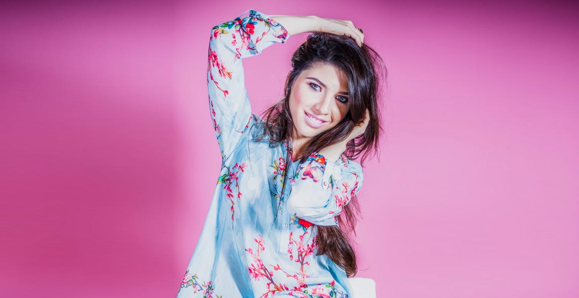 “Never compare yourself to others”: Actress Isla Cervelli on the 5 ...