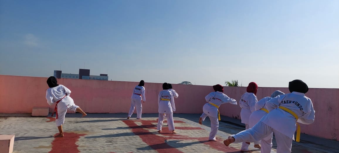 Hari Ekspresi Mahasantri (HEMAS) Pesantren Takhasus IIQ Jakarta ...