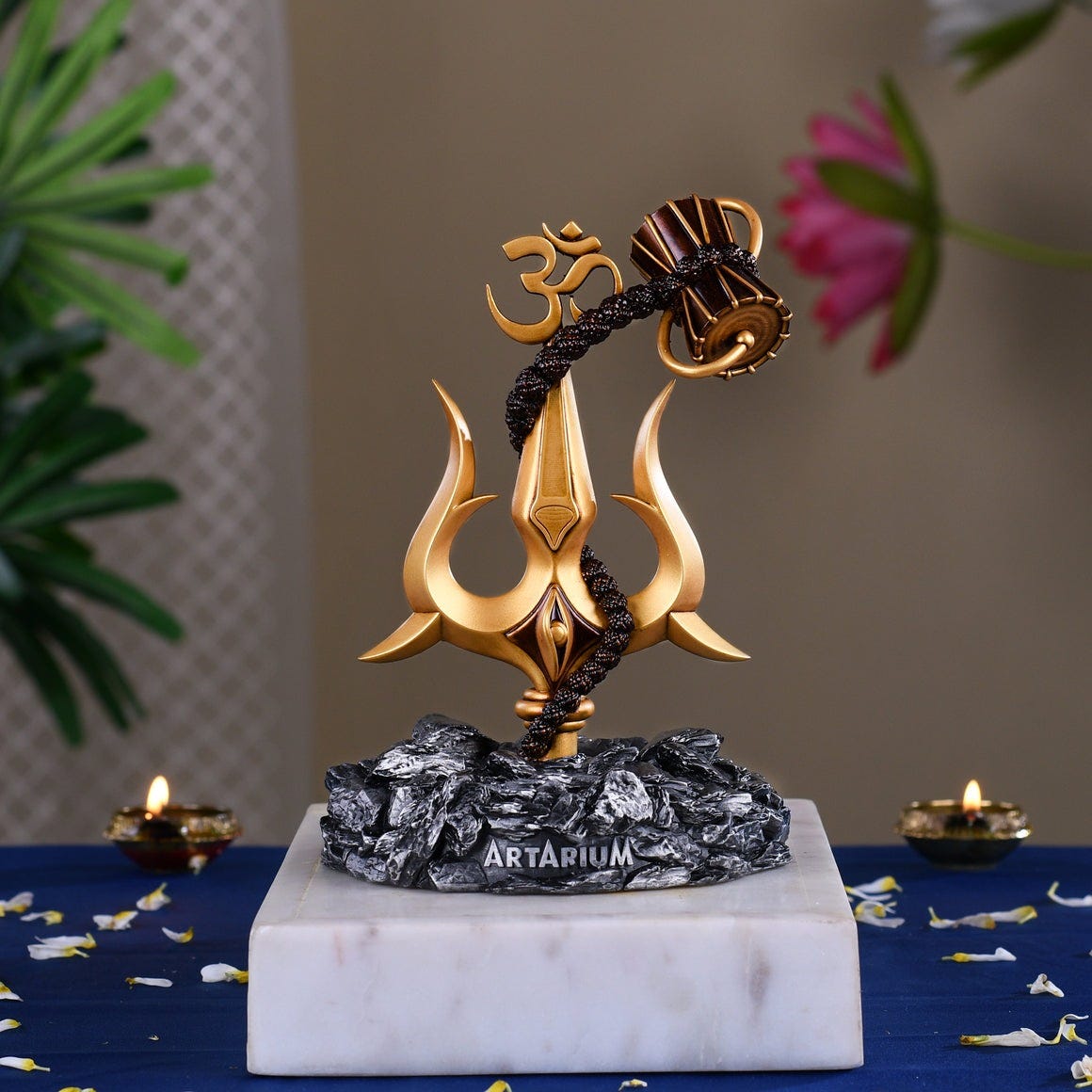 The Sacred Symbolism of Lord Shiva’s Trishul With Damru: A Spiritual ...