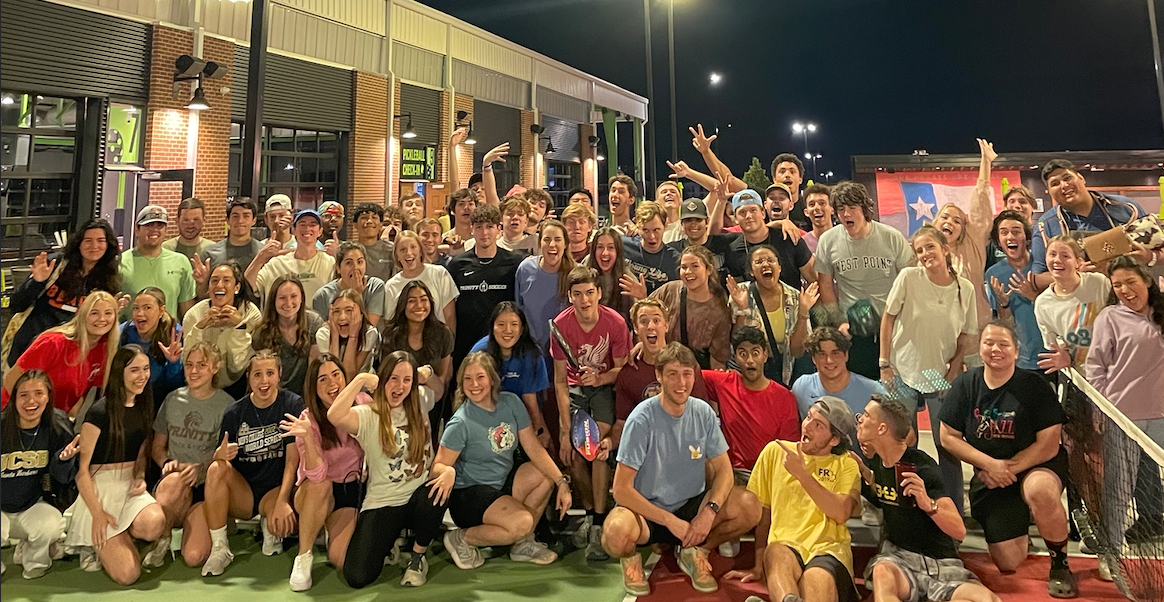 2022–2023 UTSA Young Life College Recap | by Jacob Vasquez | Medium