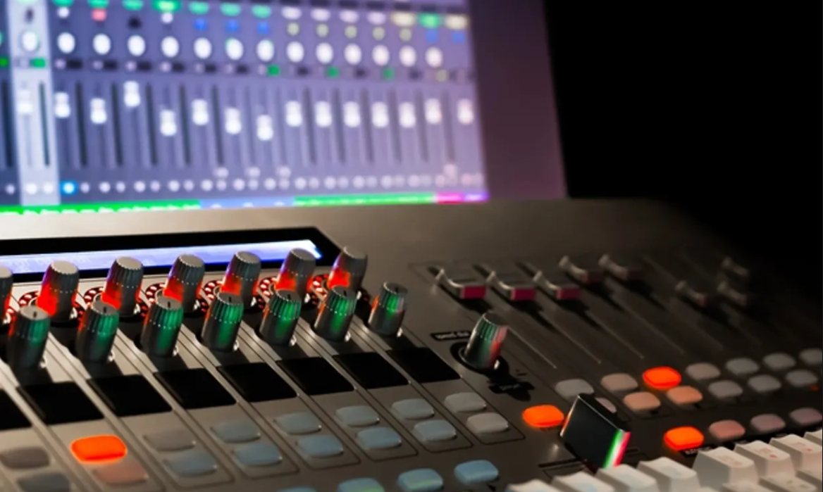Sonic Symphony: Mastering the Art of Sound Mixing. - Aveesingh - Medium