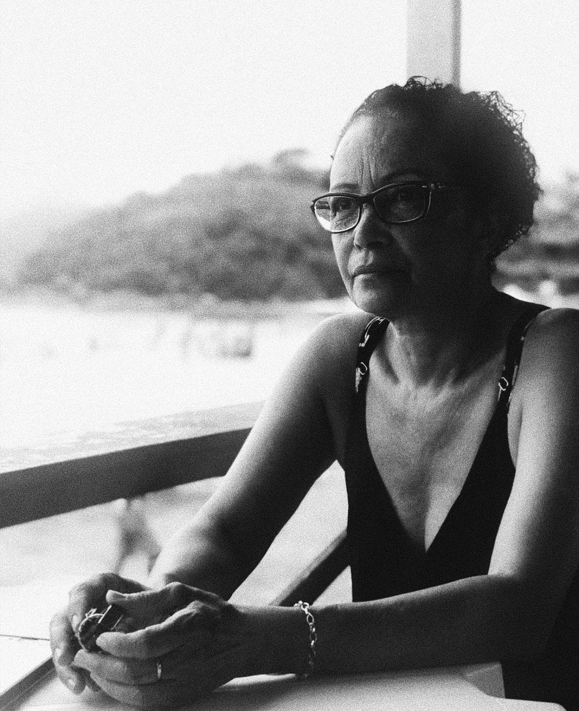 Filha da MINHA Mãe. Eu costumo acreditar que existem… | by Luiza J. Prado (Hifa Cybe) | Medium