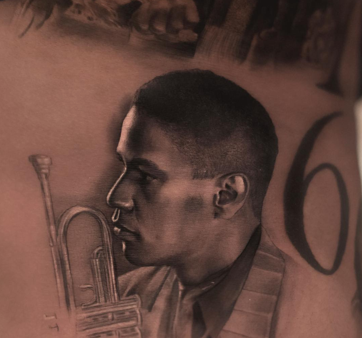 Body Language Analysis №4132: Drake’s Tattoo of Denzel Washington ...