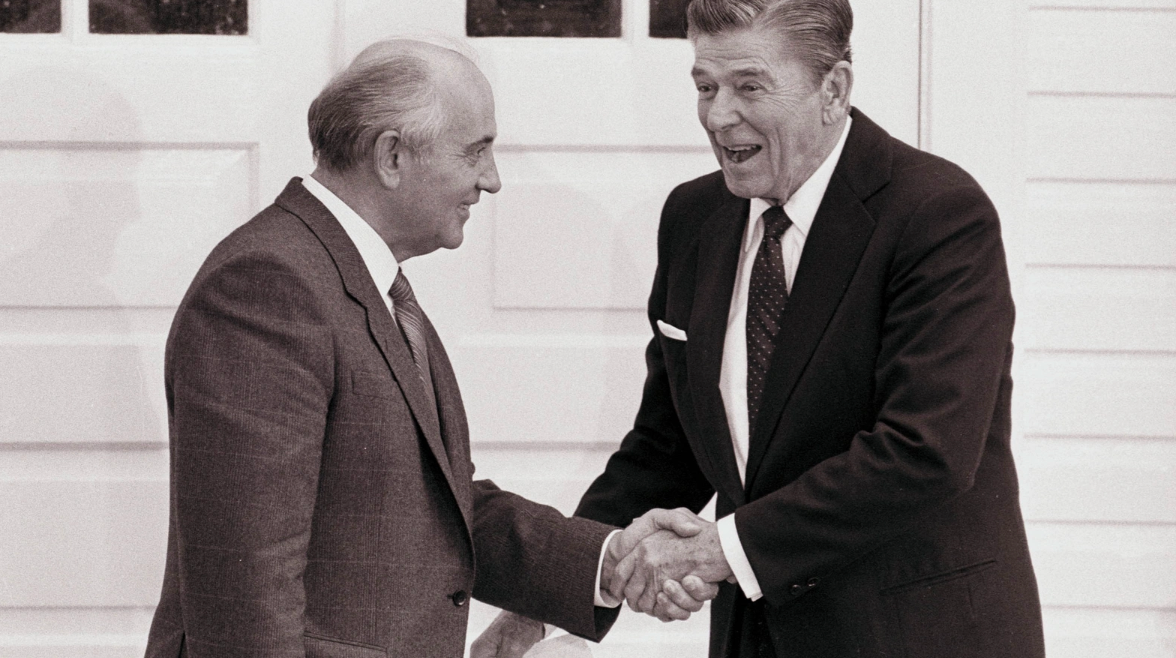 USSR’s Disintegration: Reagan Vs Gorbachev | by Ananya Jain | Sep, 2024 ...