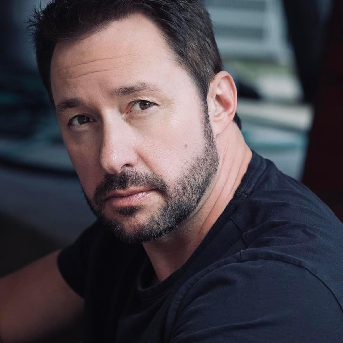 Meet Tony Lee Gratz From ER Extra to Leading Political Man: Tony Lee Gratz on Crafting a Post ...