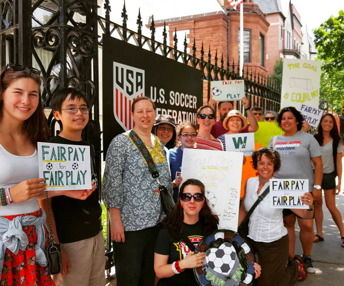 5 Easy Ways to Treat Your Soccer Fever | by Veronica Arreola | Medium