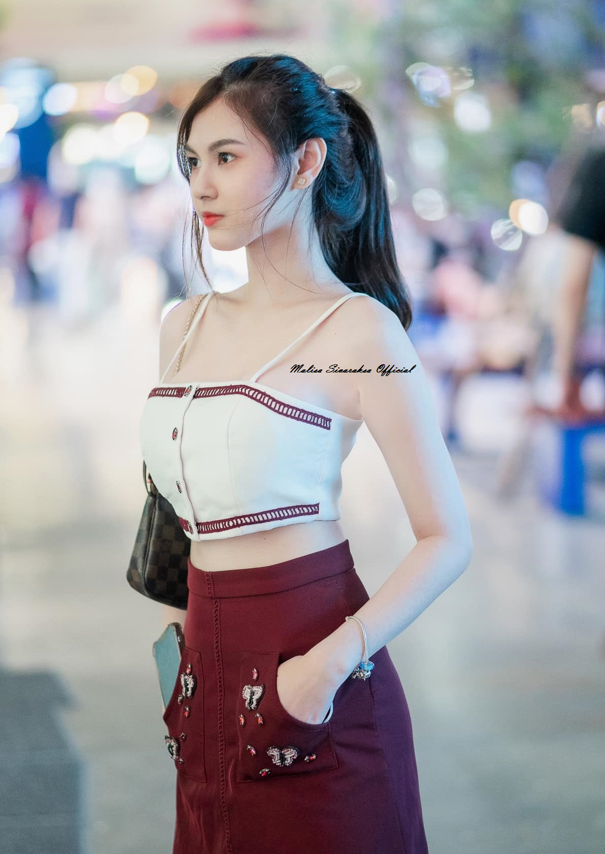 mal - malisa sivaraksa - Medium