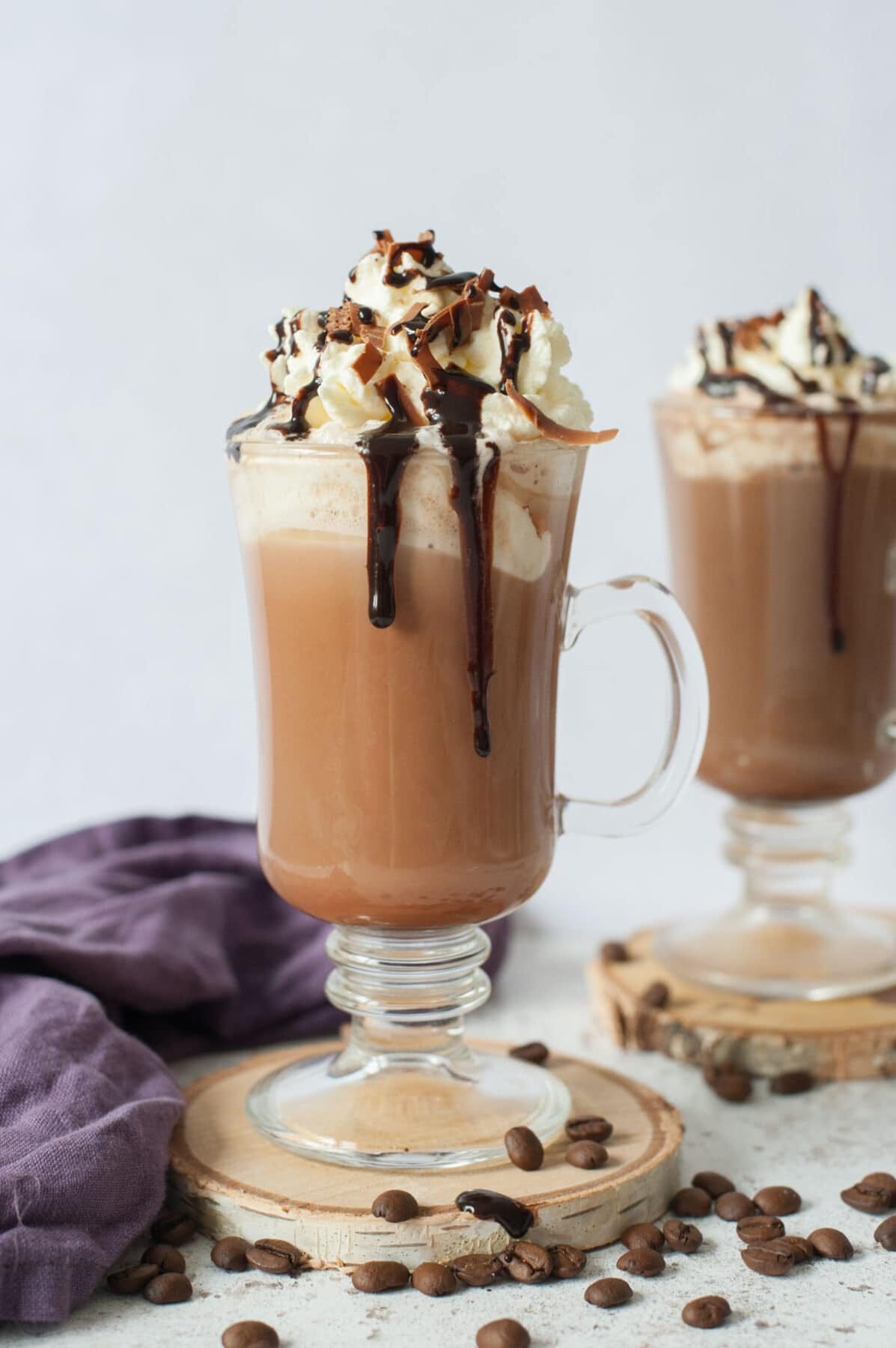 5 EASY STEPS FOR A PERFECT CAFFE MOCHA | by Nelly Fares | Medium