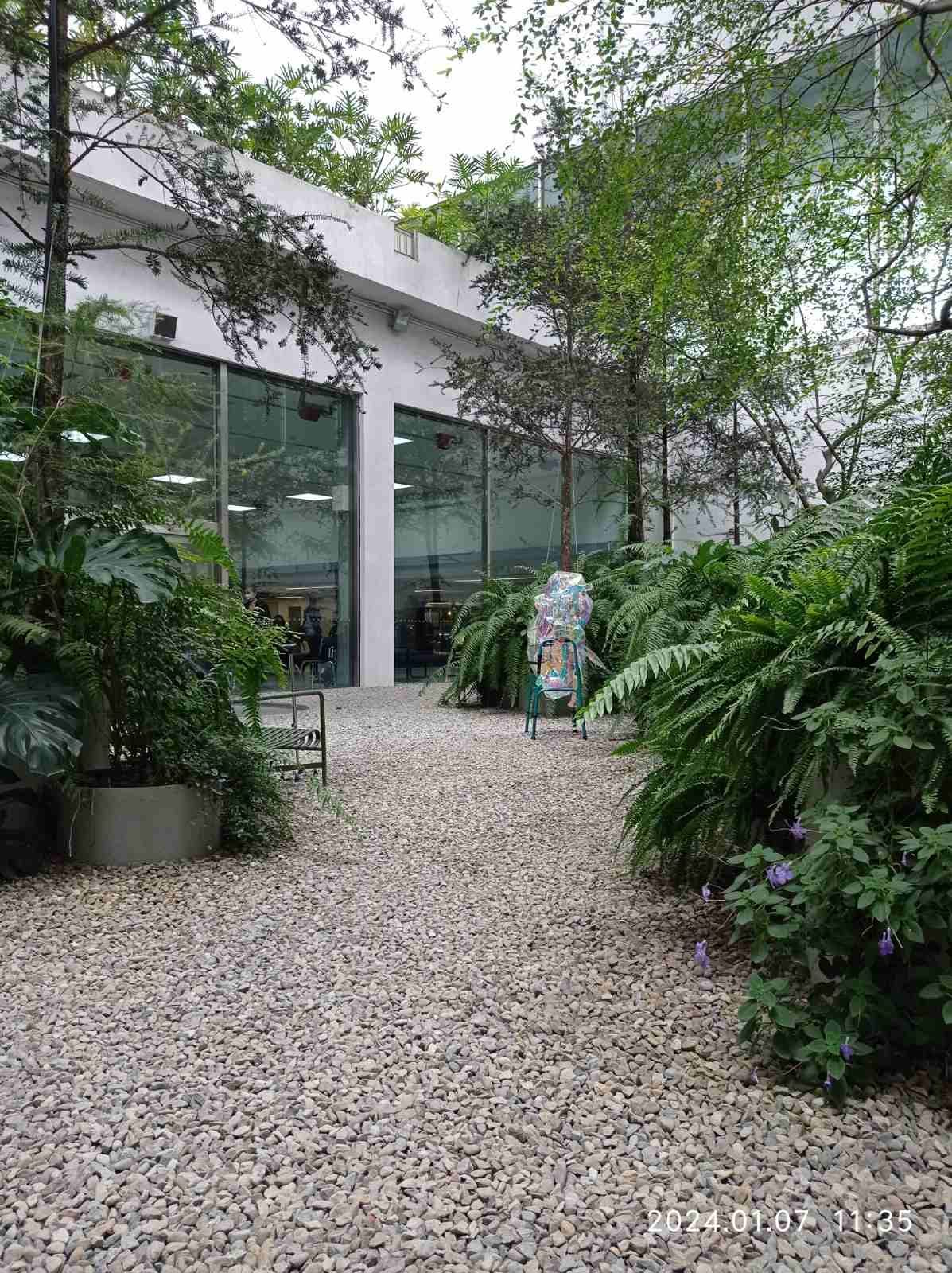 在北美館的小聊 - Wes Chou (Joe) / 周應偉 - Medium