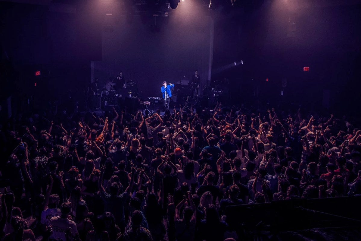 Vinyl Lore. Live music and zesty living. 🎸 | by Kayla Wilkinson | Medium