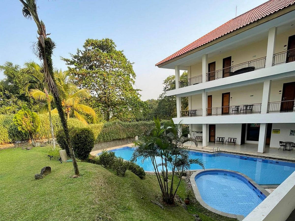 Review Ole Suite Hotel and Cottage Dekat Darmawan Park di Bogor ...