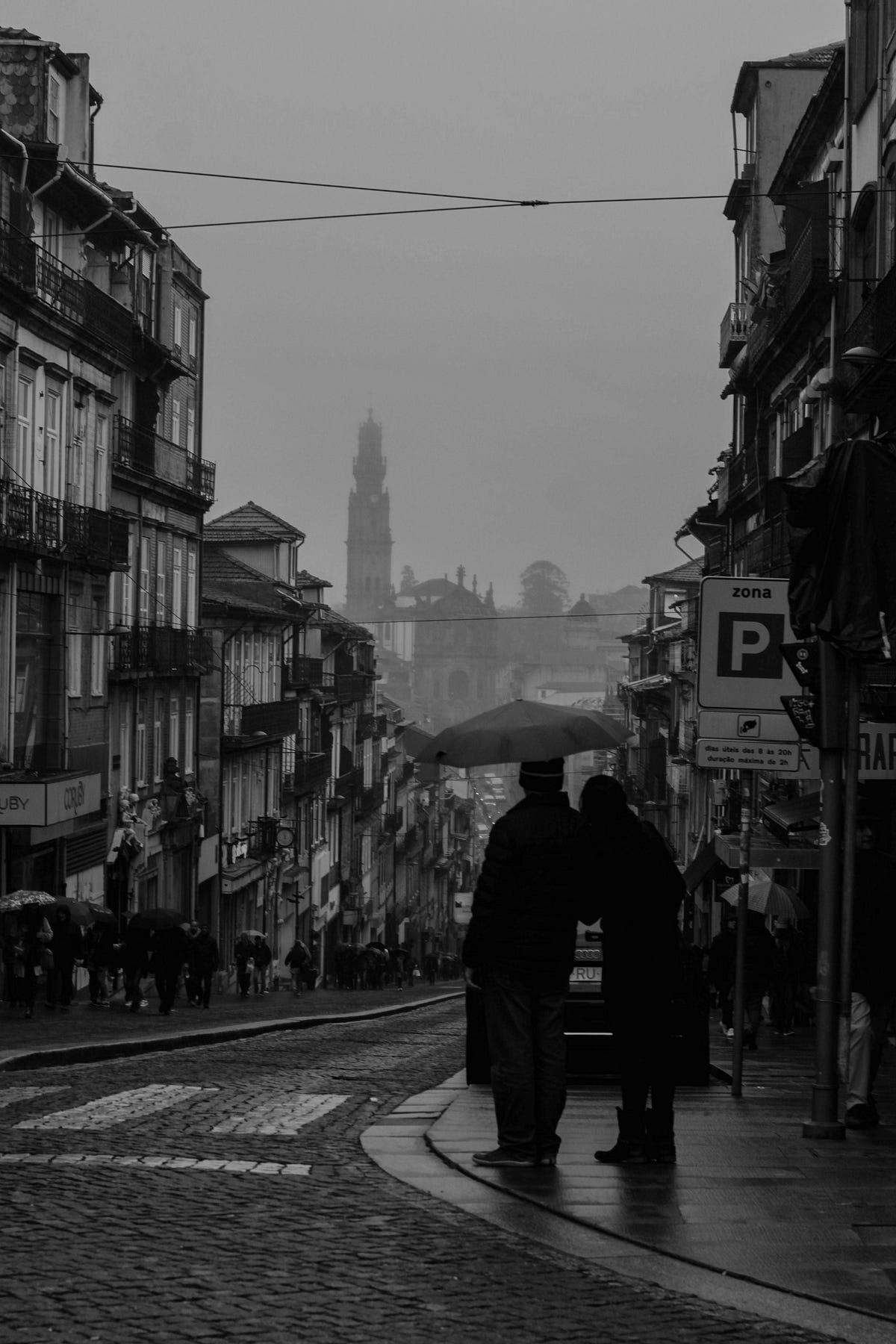 Resample timeseries in Python. We are a little worried at the pool ...