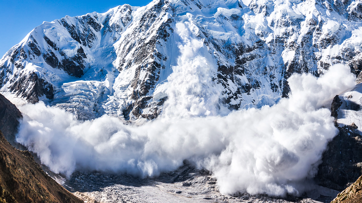Climate Change is Dangerously Shifting Avalanche Patterns | by Silvia ...