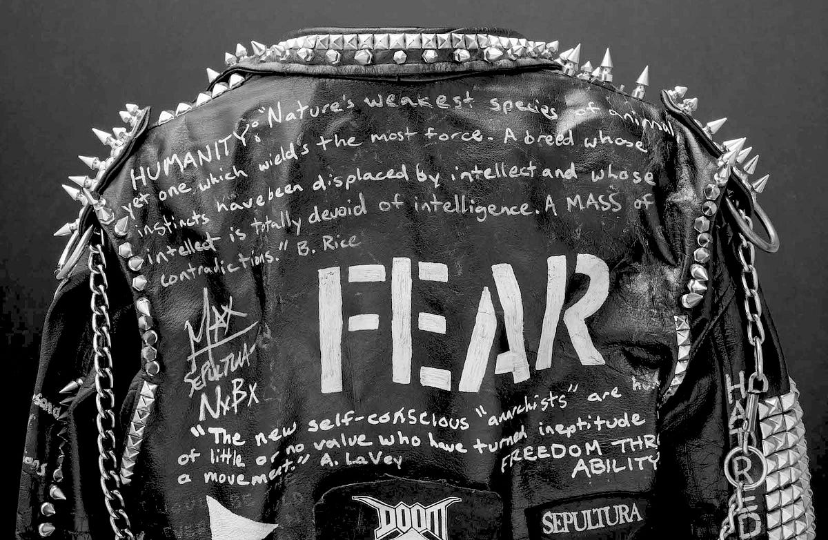 A jaqueta punk dos anos 70 | by Wagner Brenner | updateordie | Medium