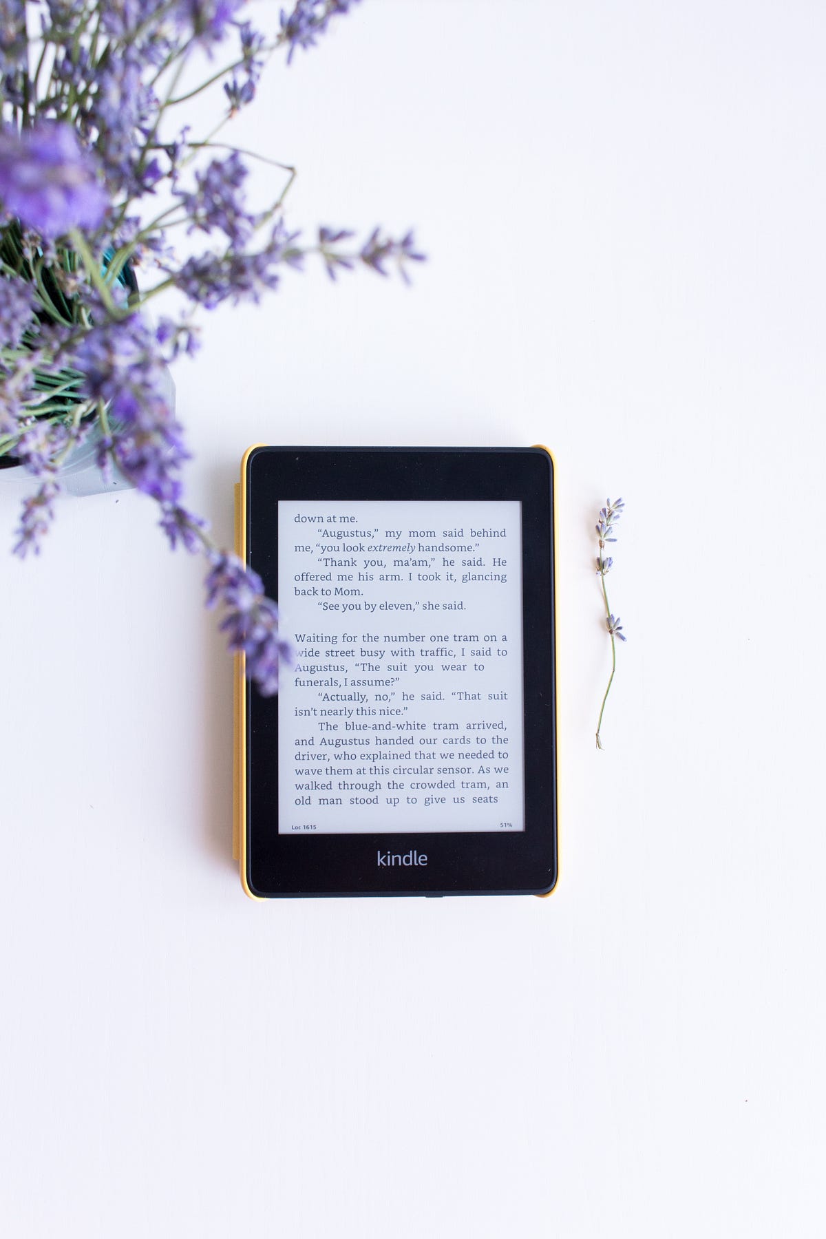 5 things you must know about of Kindle | by Angeles Santana | Medium