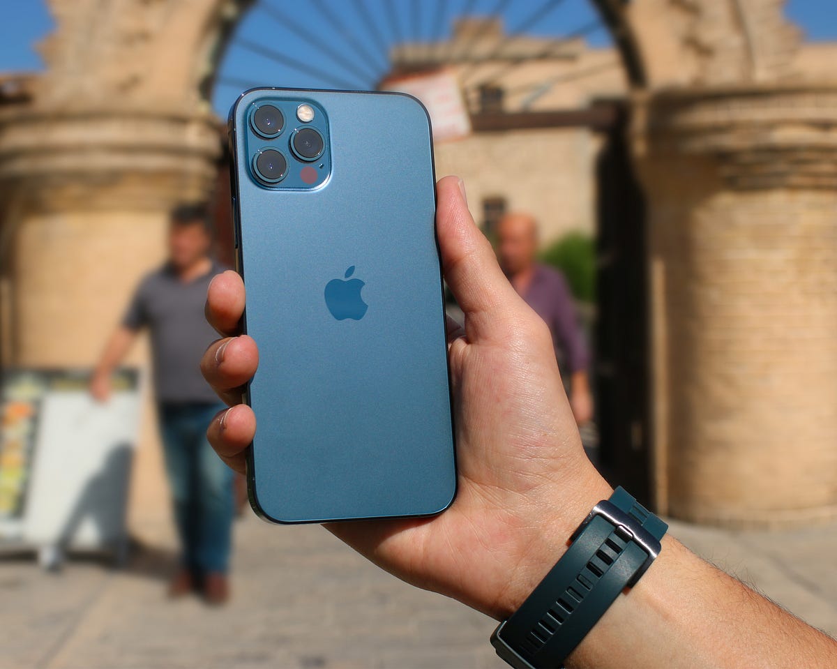 Apple iPhone Infinity: The Pinnacle of AI-Integrated Smartphones | by ...