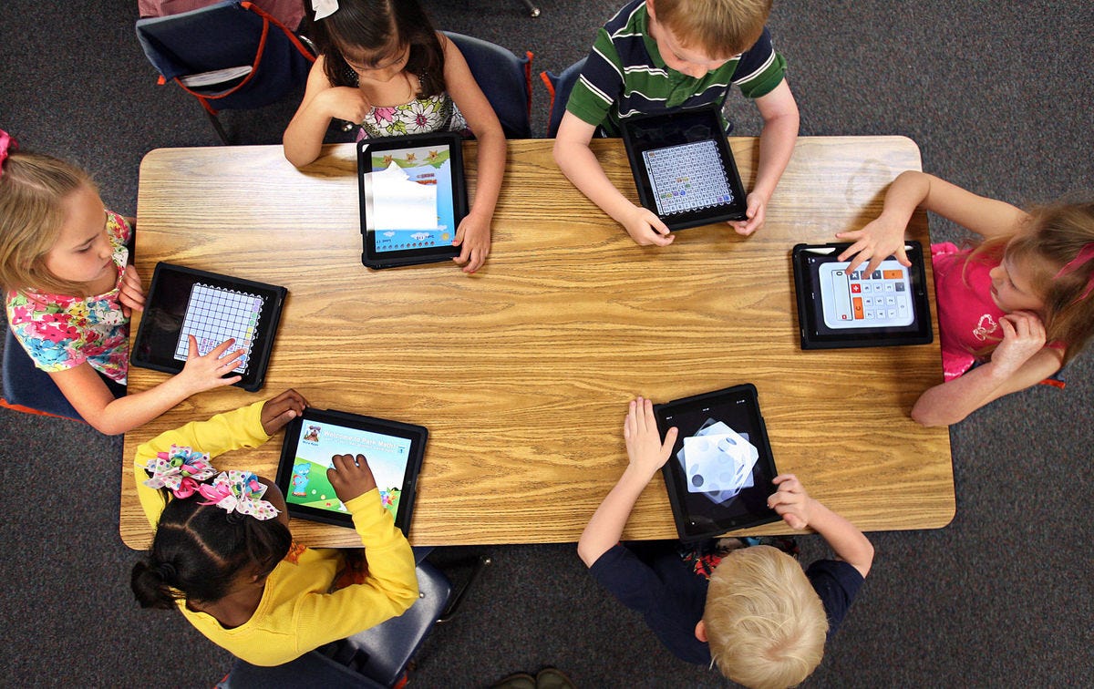The Importance of Apps in the Classroom | by Daisy Gomez Alvelo | Medium