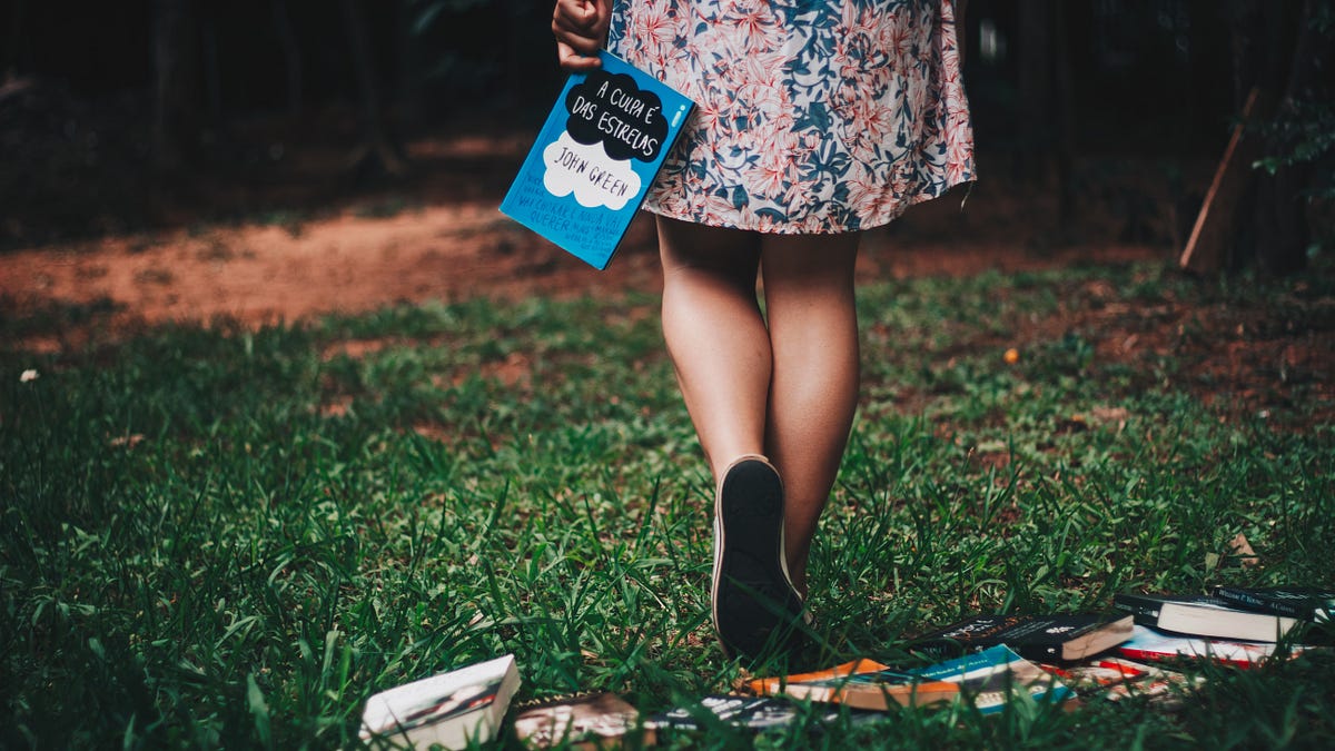 How (and Why) to Write a Logline and a Tagline for Your Book | by ...