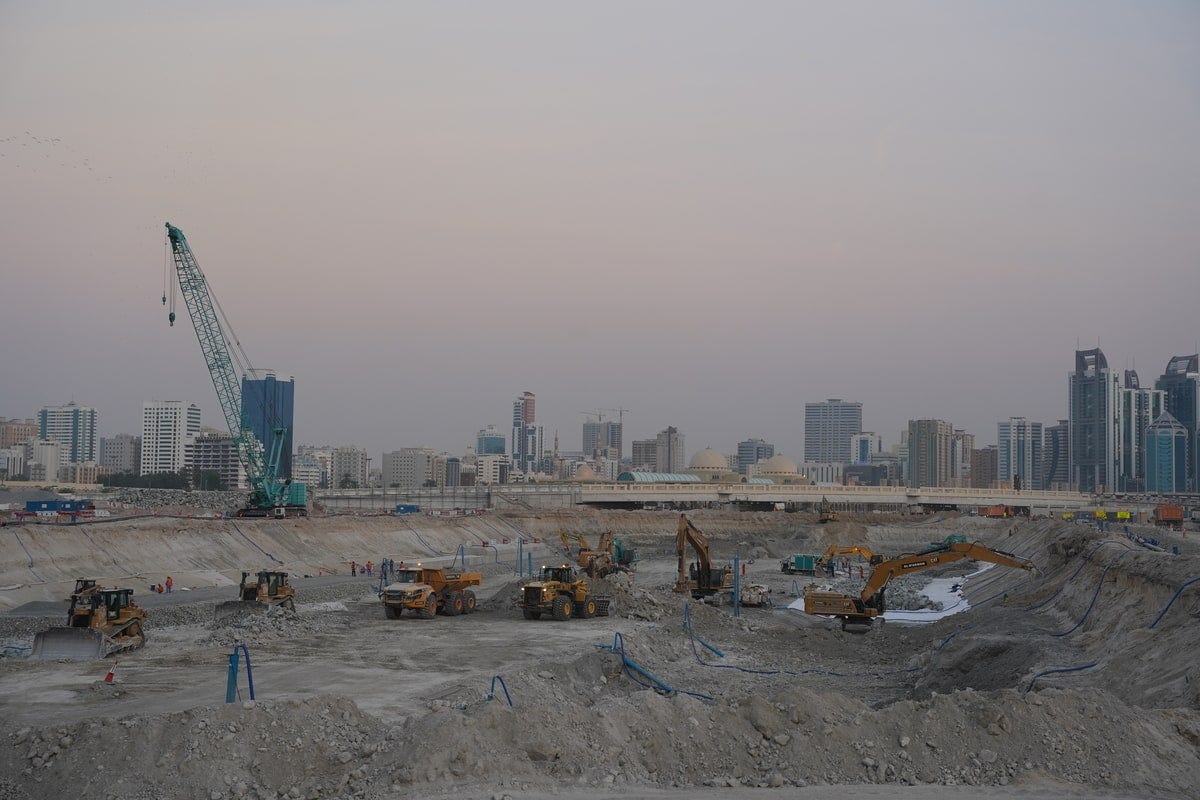 Heavy Equipment in Construction: 12 common types. - Al Marwan Heavy ...
