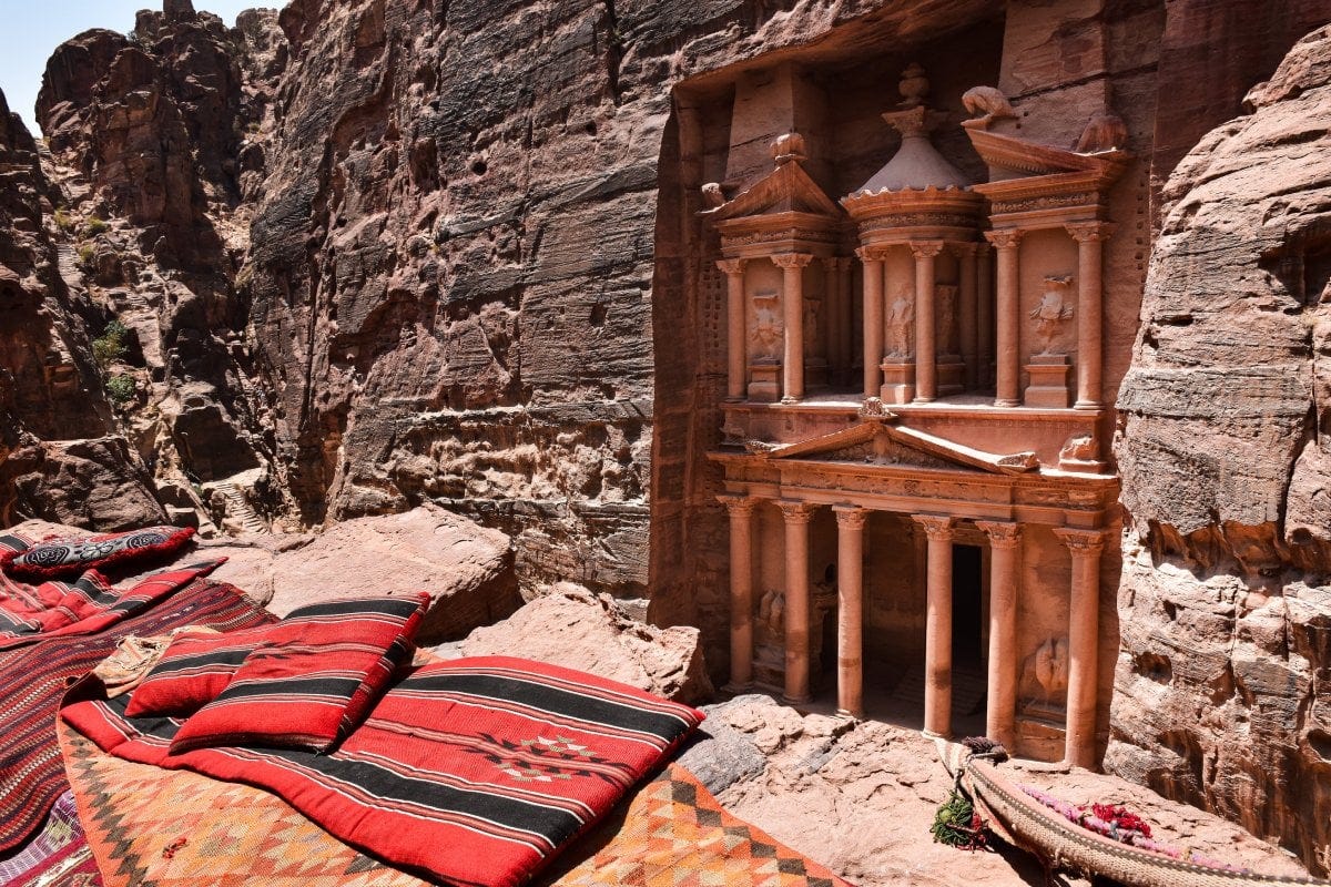 Spending One Day in Petra, Jordan. Petra | The Green Voyage
