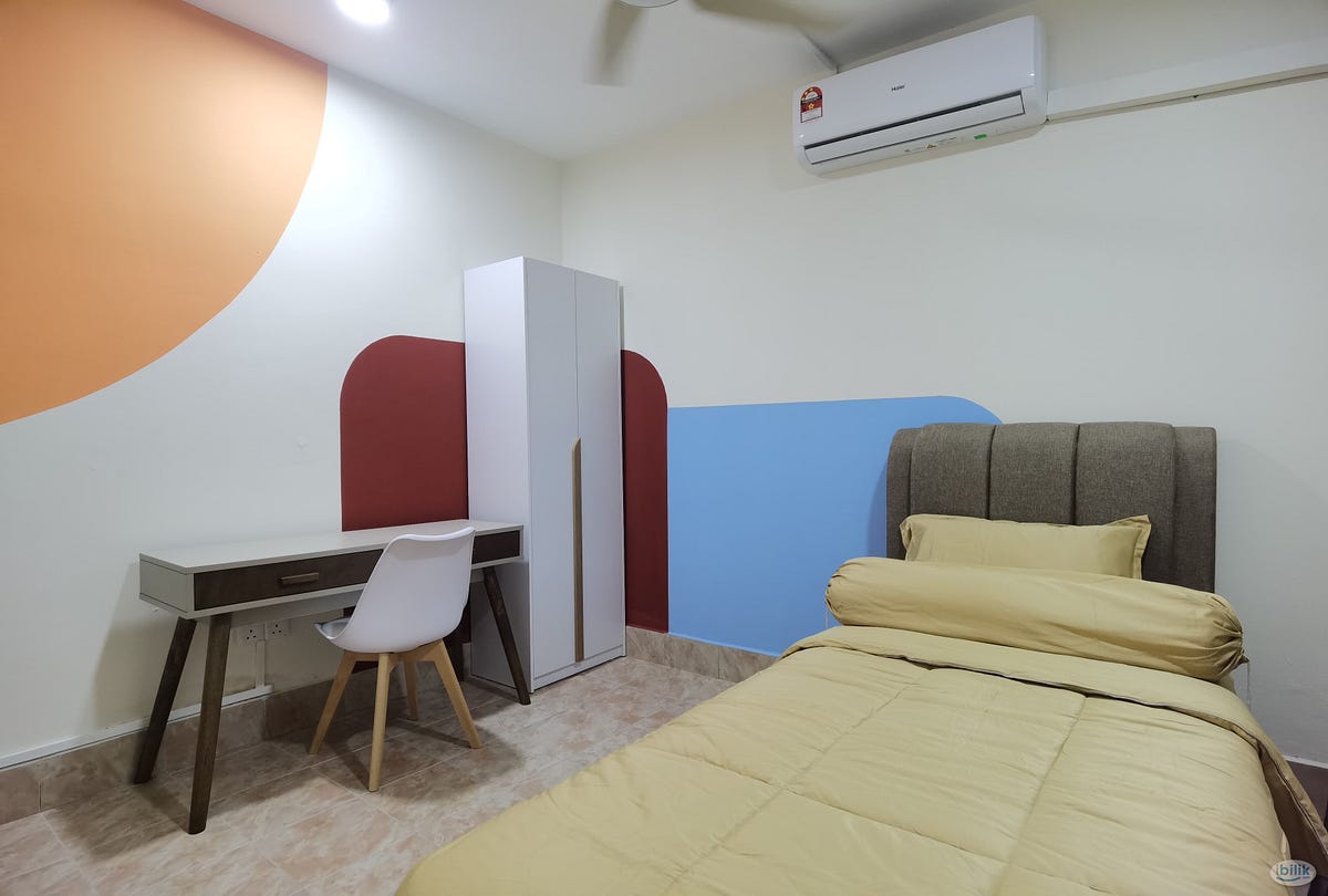 Middle Room at Kenanga Point, Pudu KL Walking Distance to LRT Pudu Hang ...