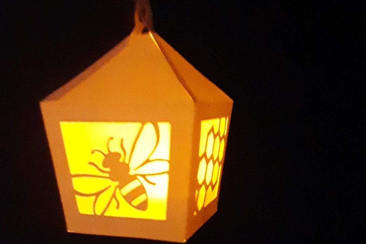 Bee Lantern Centerpiece (Spring 3D SVG Crafts) | by Vladpatani | Medium