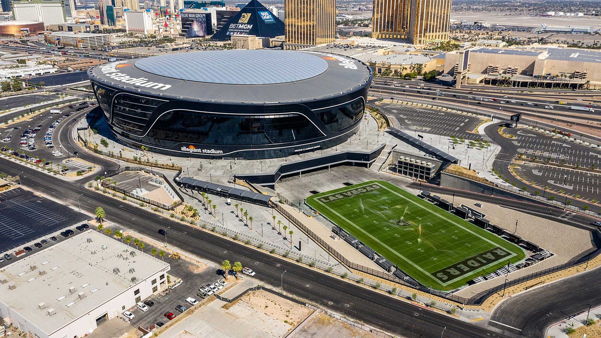 The Skin After the Spectacle: When the Stadium Envelope Owes the City ...