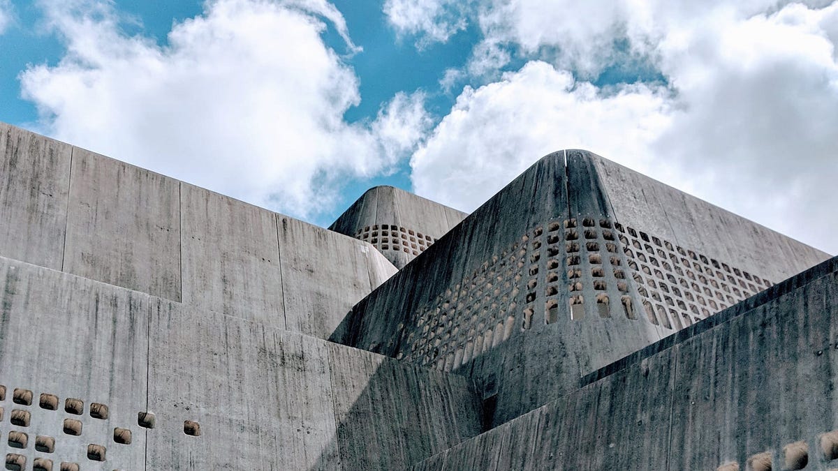 The Brutalism Renaissance: Power, Raw, Timeless | by Jeune Fléau | Medium