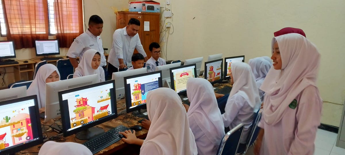 Tim Riset OPSI 2024 MTsN 3 Kota Padang Lakukan Pengambilan Sampel Data ...