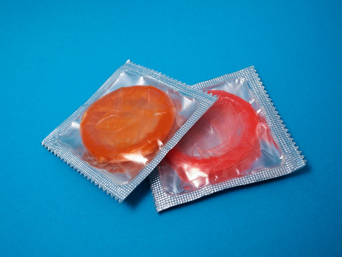Common Mistakes Men Make With Condoms That Can Be Dangerous During Sex | by Milly Gwen | Jul ...
