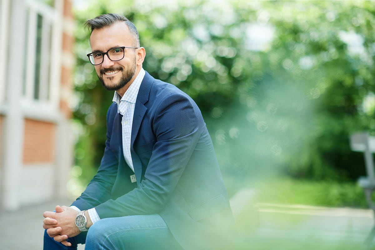 The Science of Charming Leaders. Lessons from Captivate: The Science of ...