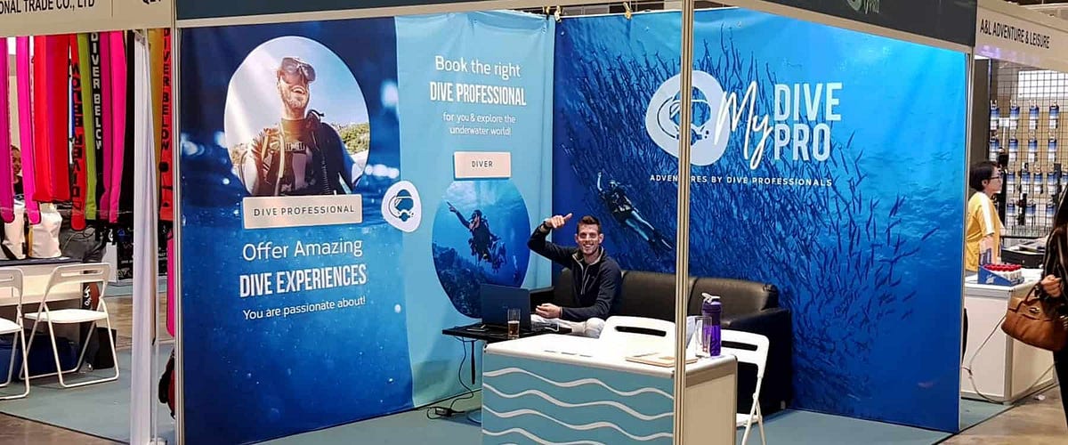 How To Create Eye-Catching Boat Graphics And Exhibition Booth Designs ...