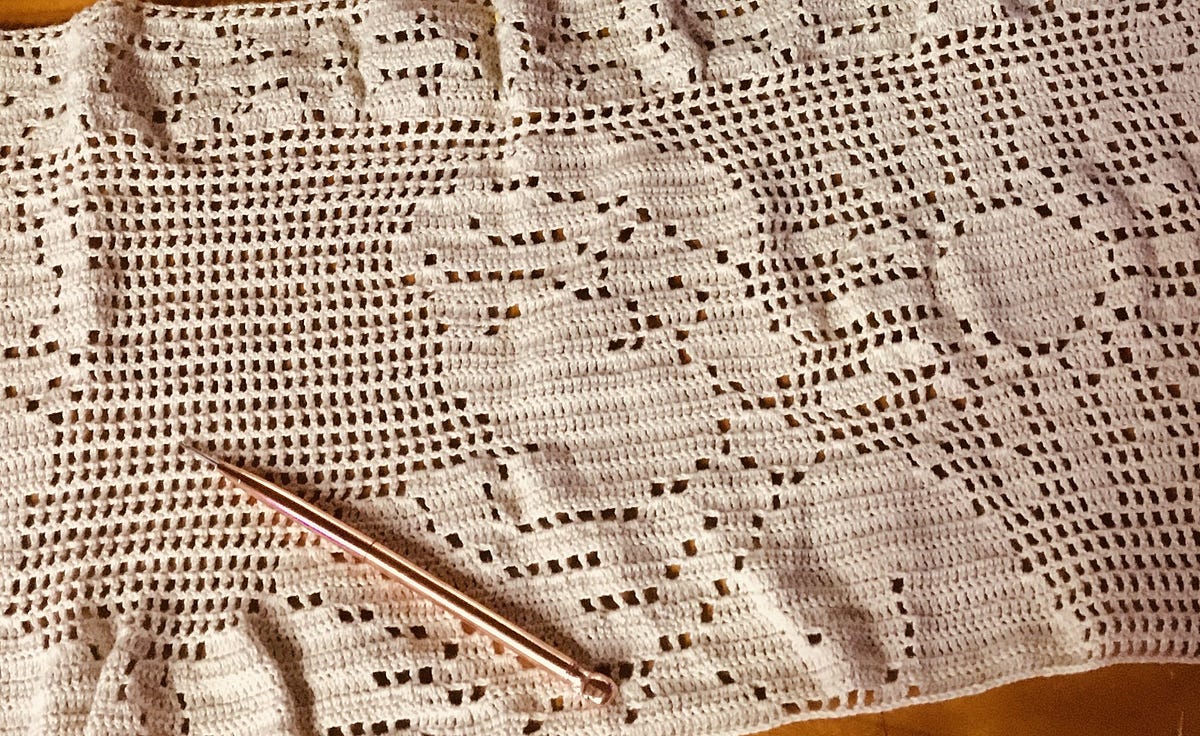 How To Resize a Filet Crochet Pattern: Tips and Tricks For Every Design ...