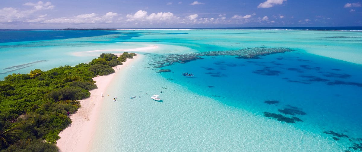 The Maldives, A Stunning Vacation Destination Plagued By The Climate ...