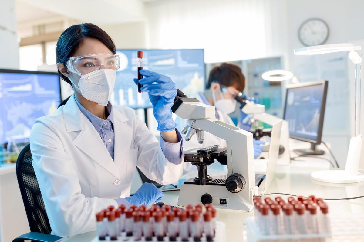 10 Benefits of Using Pathology Lab Software For Lab Growth | by Drlogy Plus | Medium