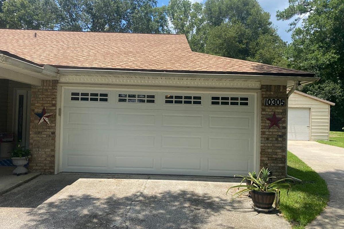 How to Keep Your Garage Door Running Smoothly: 8 Tips for Longevity ...