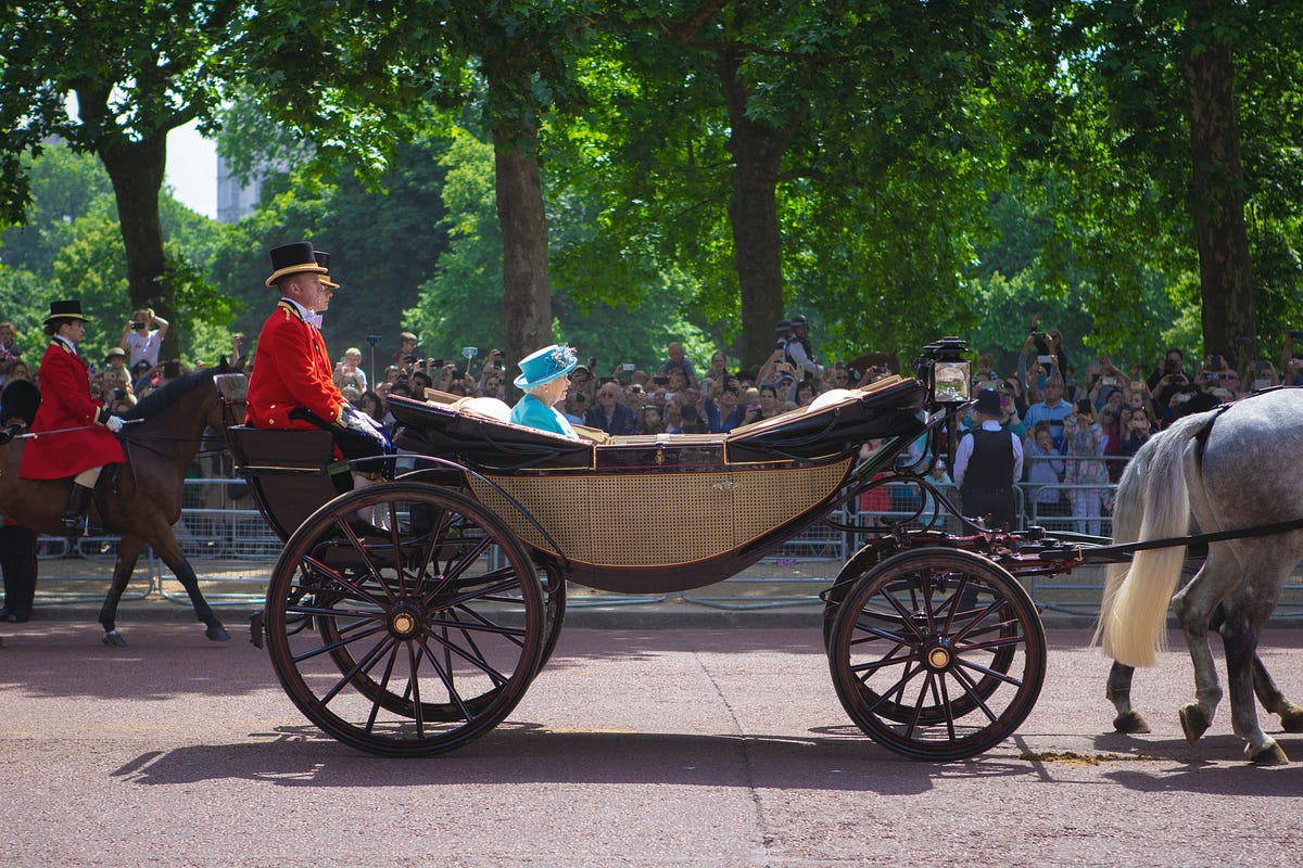 the-differences-between-social-class-in-the-us-and-britain-by-cailian