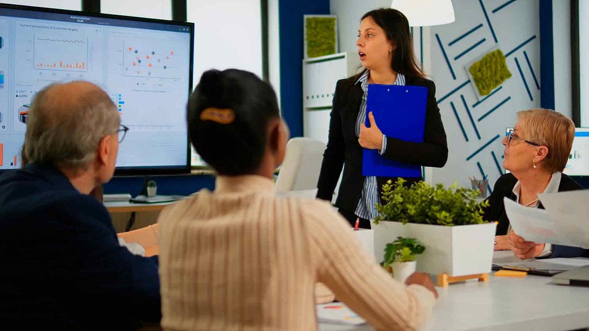 The Importance of Visualizations in Data Communication | by Grant ...