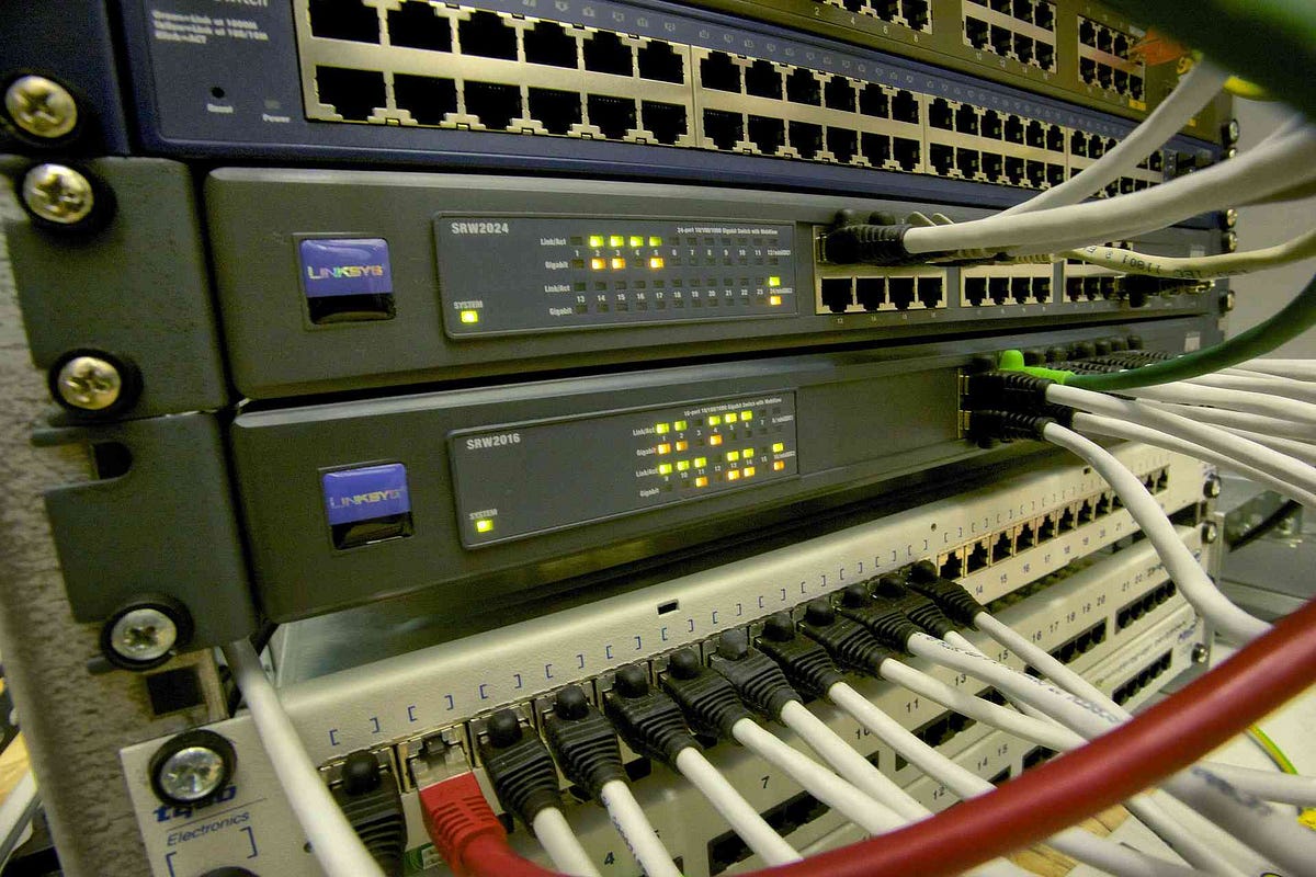 An Overview of Layer 3 Switches | by Antonio Bulgaro | Medium