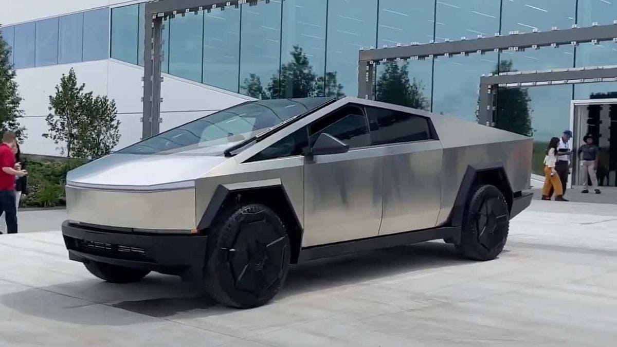 The Top Electric Trucks: Revolutionizing the Commercial Vehicle ...
