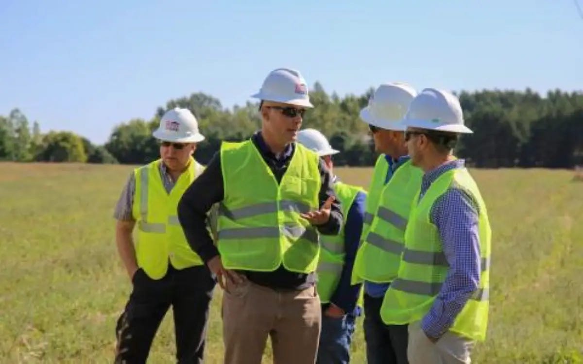 Rep. Moolenaar Wants H-2A Migrant Worker Wages Back to 2023 Levels to ...