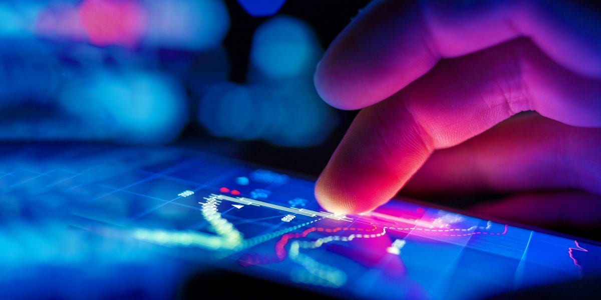 The Secret to Avoiding MarTech Sprawl | by ZEMIM | Medium