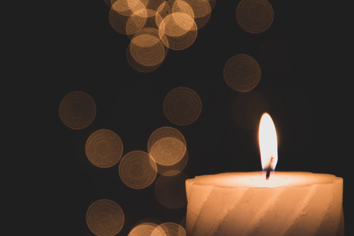 A Single Candle - An Idea (by Ingenious Piece) - Medium