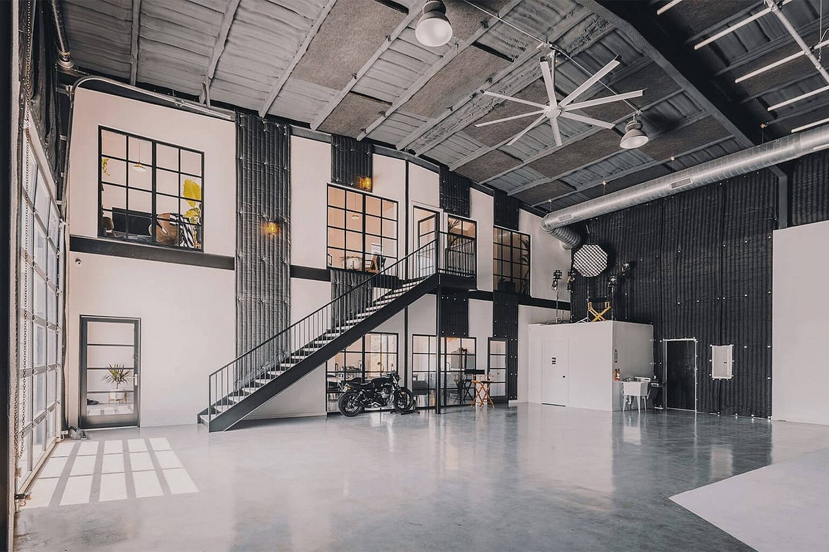 Glass Wall Partitions: Enhancing Functionality and Aesthetics in ...