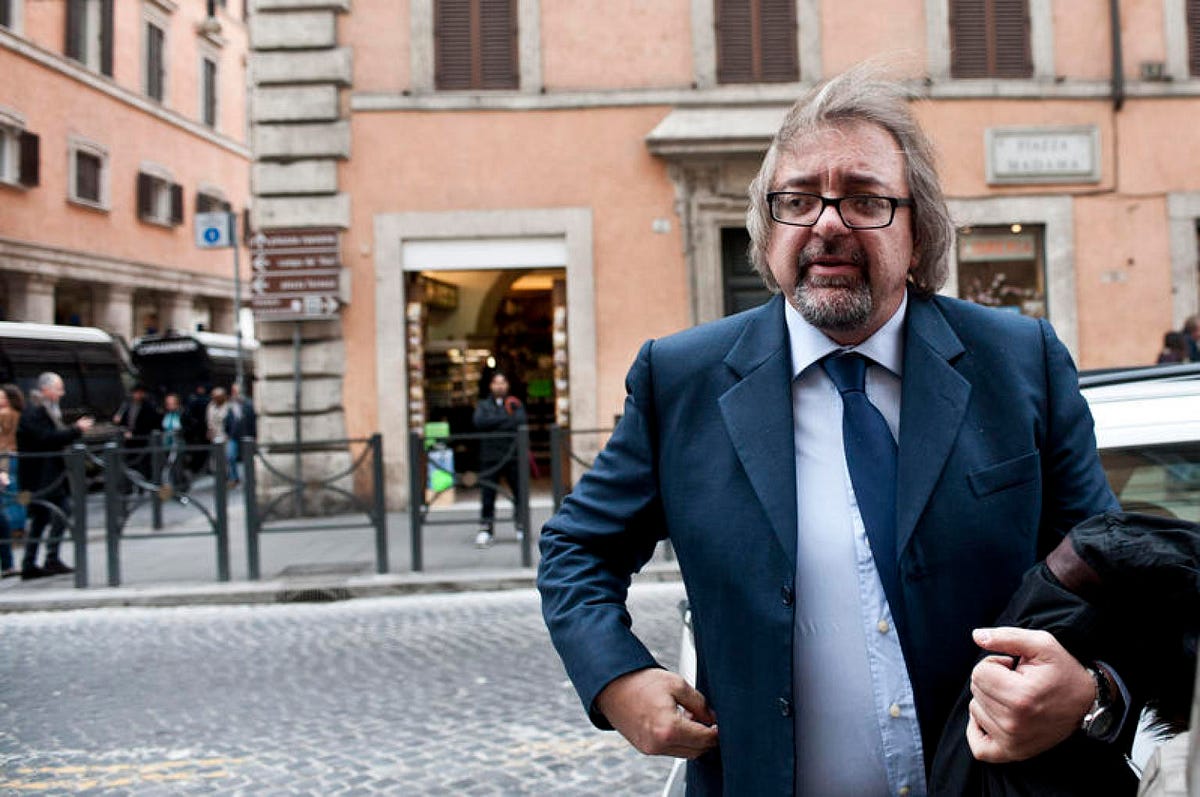 Le minacce a Giarrusso e la scoreggia della mafia | by Giulio Cavalli | Medium
