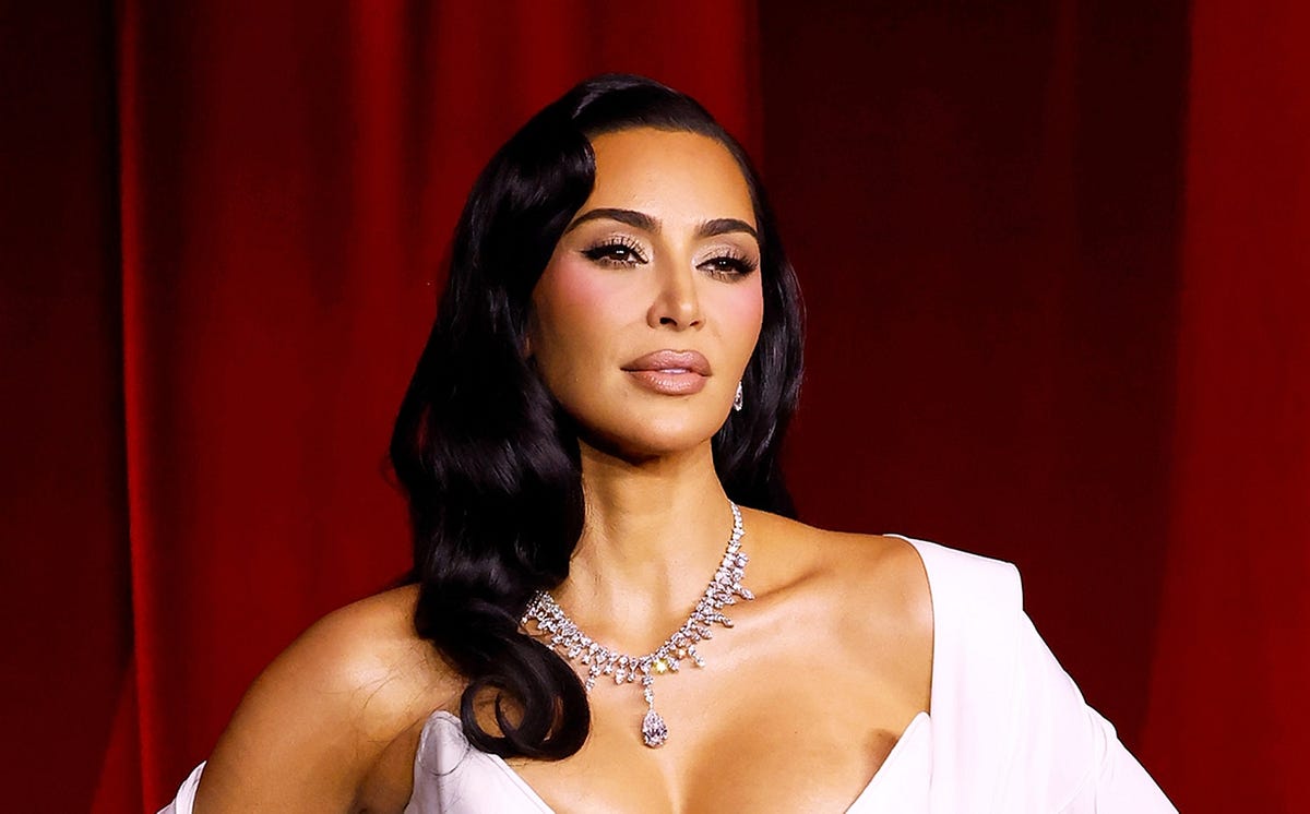 Kim K Says ChatGPT Made Her Fail Law Exams: The AI Warning for Students ...