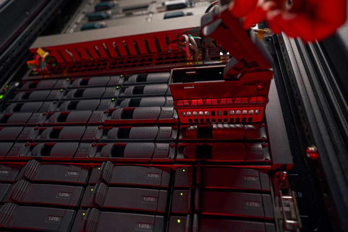 Dell Unity XT: Revolutionizing Hybrid Storage for Modern Workloads | by ...